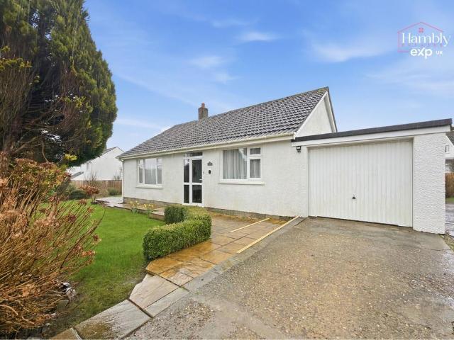 2 bedroom detached bungalow for sale