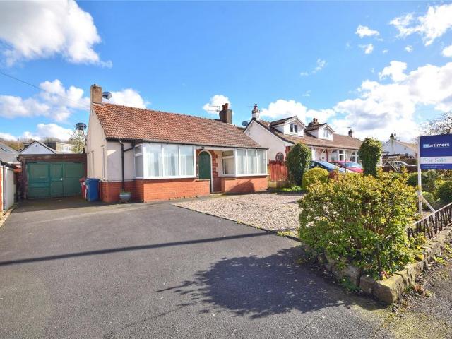 2 bedroom detached bungalow for sale