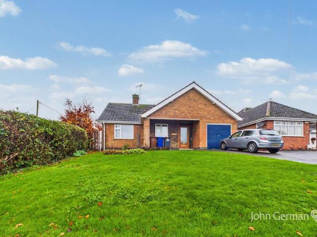 2 bedroom detached bungalow for sale