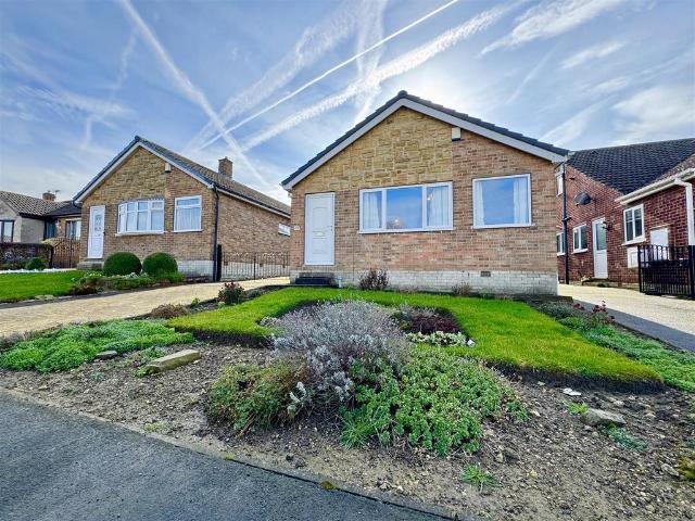 2 bedroom detached bungalow for sale