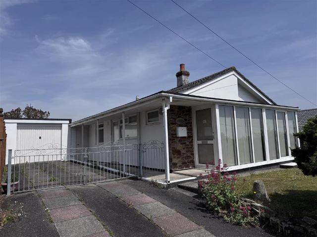 2 bedroom detached bungalow for sale