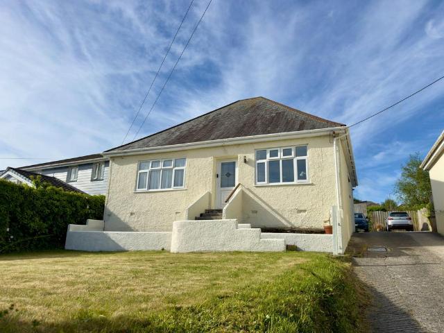 2 bedroom detached bungalow for sale