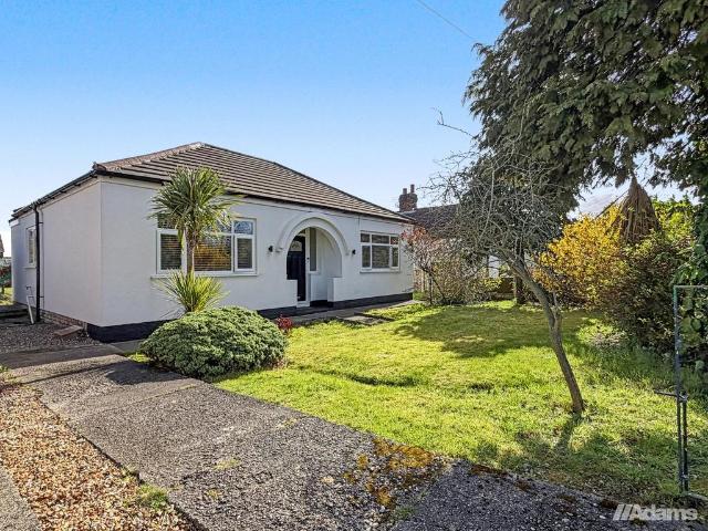 2 bedroom detached bungalow for sale