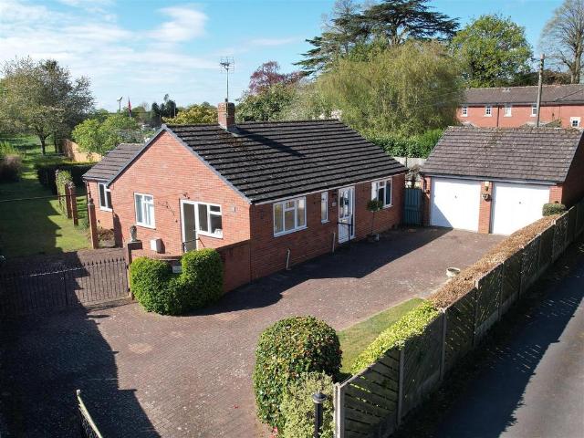 2 bedroom detached bungalow for sale