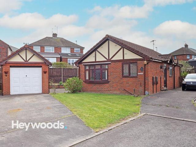 2 bedroom detached bungalow for sale
