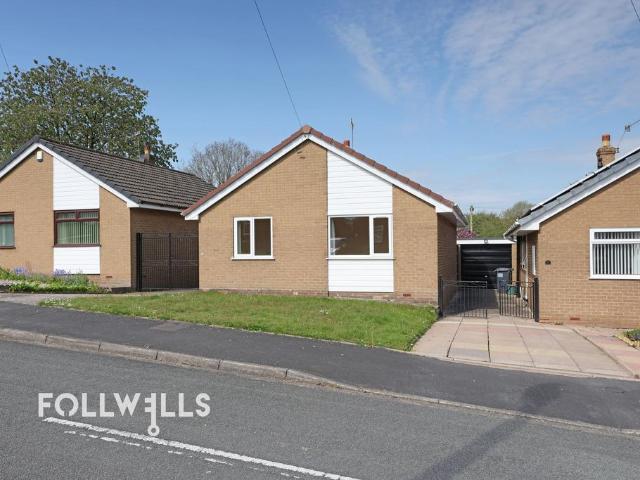 2 bedroom detached bungalow for sale