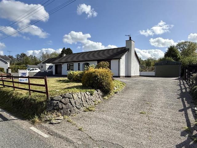 2 bedroom detached bungalow for sale