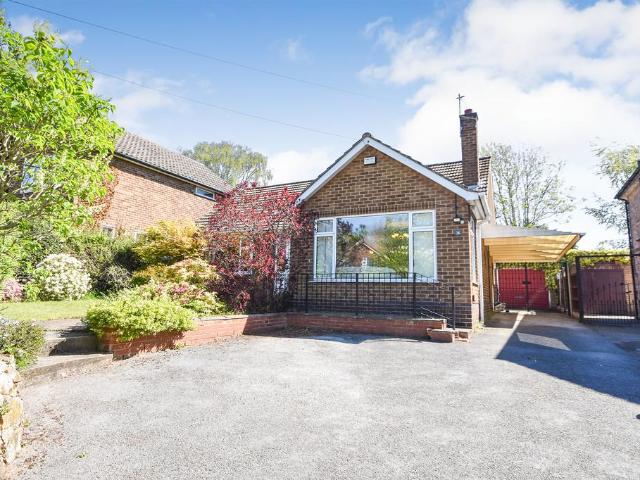 2 bedroom detached bungalow for sale