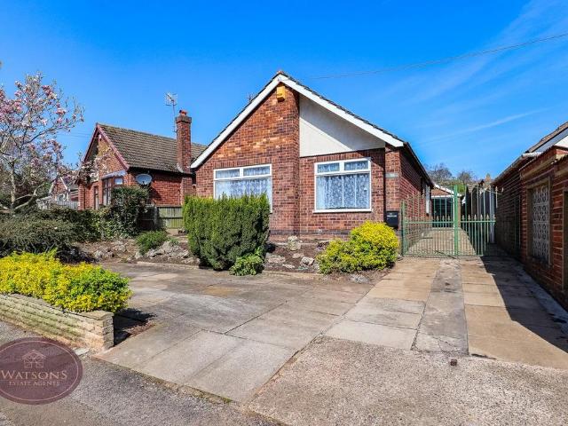 2 bedroom detached bungalow for sale