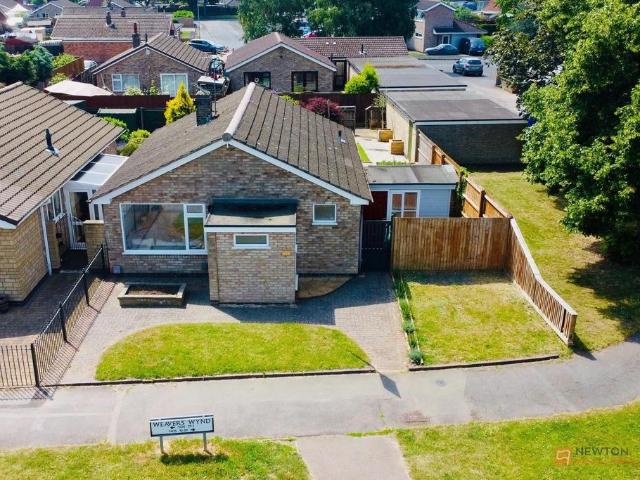 2 bedroom detached bungalow for sale