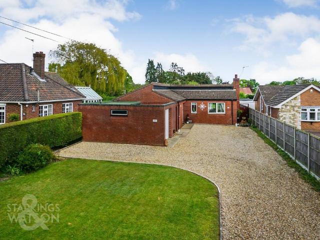 2 bedroom detached bungalow for sale
