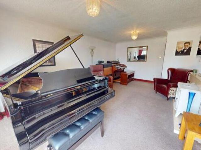 2 bedroom detached bungalow for sale in Conford Close, Stoke On Trent, ST2