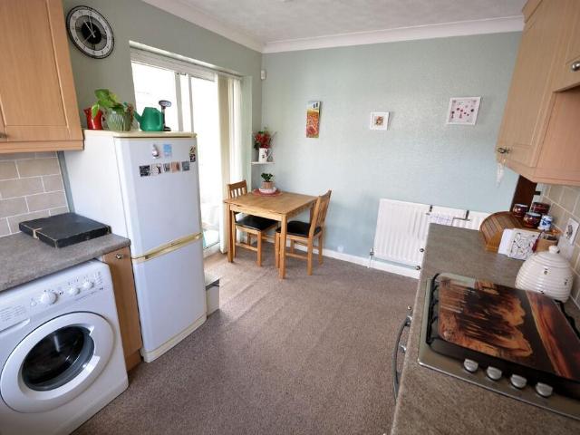 2 bedroom detached bungalow for sale in Cannon Close, Broadstone, Dorset, BH18
