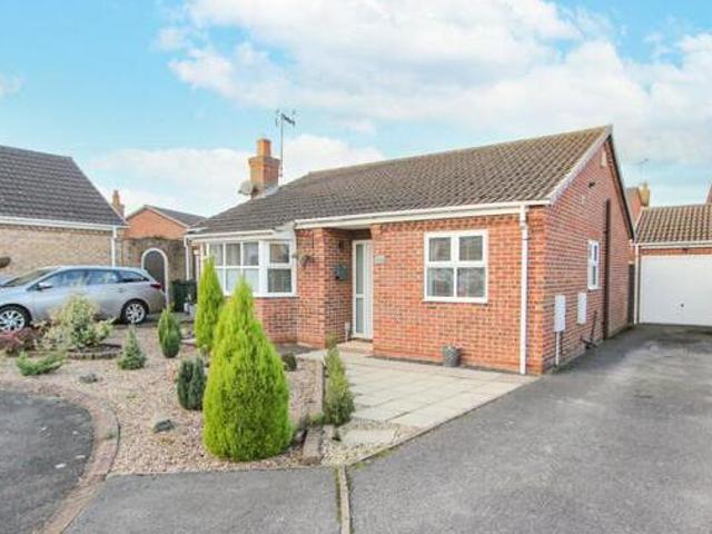 2 Bedroom Detached Bungalow For Sale In Cantley, Doncaster