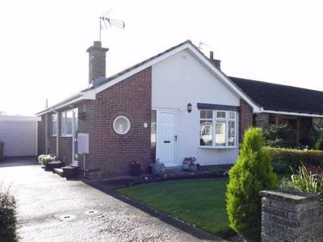 2 bedroom detached bungalow for sale in Chapelfields Holme On Spalding Moor YO43