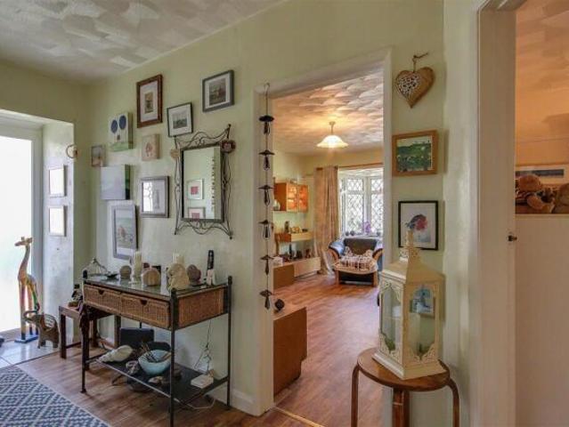 2 bedroom detached bungalow for sale in Clive Avenue, Goring By Sea, Worthing, BN12
