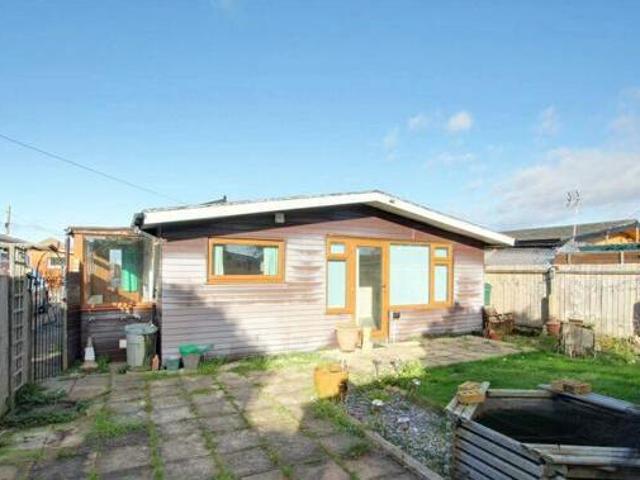 2 Bedroom Detached Bungalow For Sale In Anderby Creek