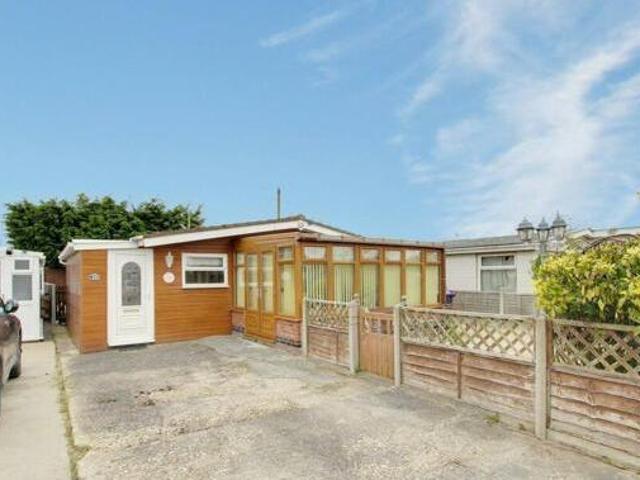 2 Bedroom Detached Bungalow For Sale In Anderby Creek