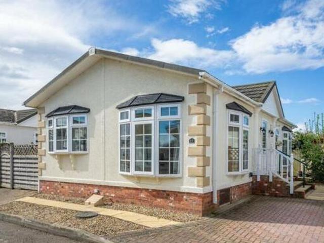 2 Bedroom Detached Bungalow For Sale In Acaster Malbis