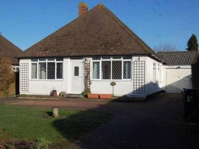 2 bedroom detached bungalow for sale in Albert Road Albrighton WV7