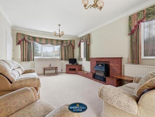 2 bedroom detached bungalow for sale in Alfriston Road, Finham, Coventry, CV3