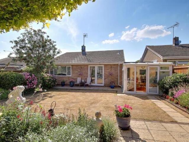 2 bedroom detached bungalow for sale in Bodmin Road, Worthing, BN13