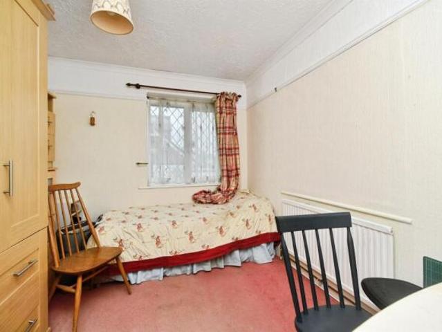 2 bedroom detached bungalow for sale in Baywood Gardens, Brighton, BN2