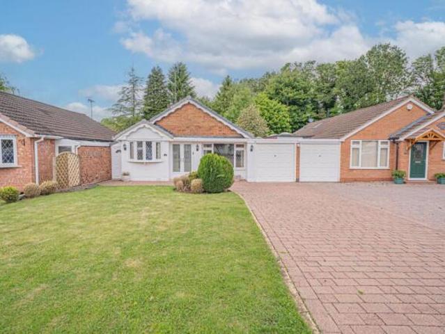 2 bedroom detached bungalow for sale in Berkswell Close, Solihull, B91