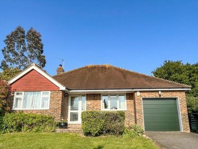 2 Bedroom Detached Bungalow For Sale In Brede Lane, Sedlescombe