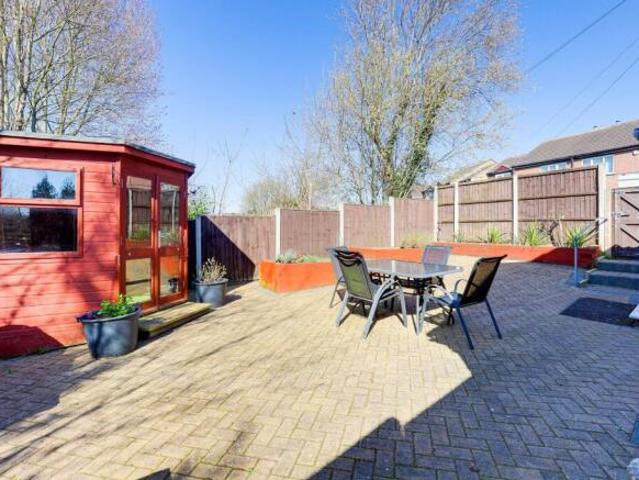 2 bedroom detached bungalow for sale in Britannia Avenue, Nottingham, NG6