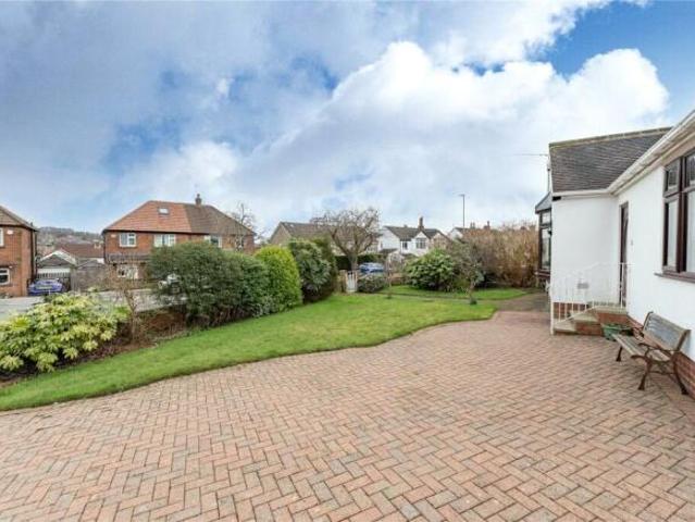 2 bedroom detached bungalow for sale in Brownberrie Drive, Horsforth, Leeds, West Yorkshire, LS18