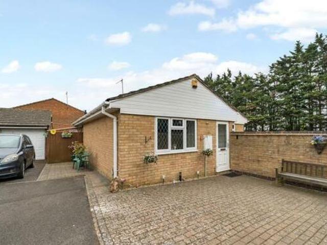 2 Bedroom Detached Bungalow For Sale In Buckinghamshire