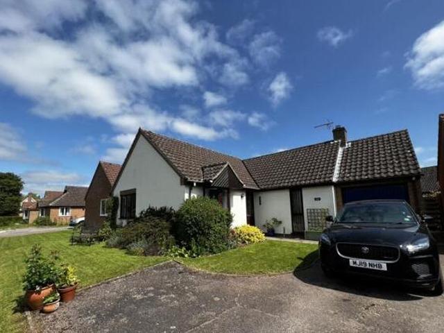 2 Bedroom Detached Bungalow For Sale In Bury St. Edmunds, Suffolk