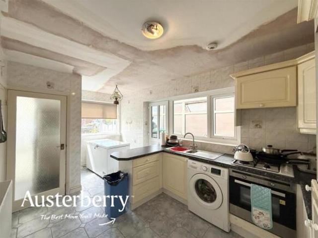 2 bedroom detached bungalow for sale in Golborn Avenue, Meir Heath, Stoke On Trent, ST3
