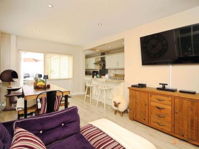 2 bedroom detached bungalow for sale in Grange Avenue, Leicester Forest East, LE3