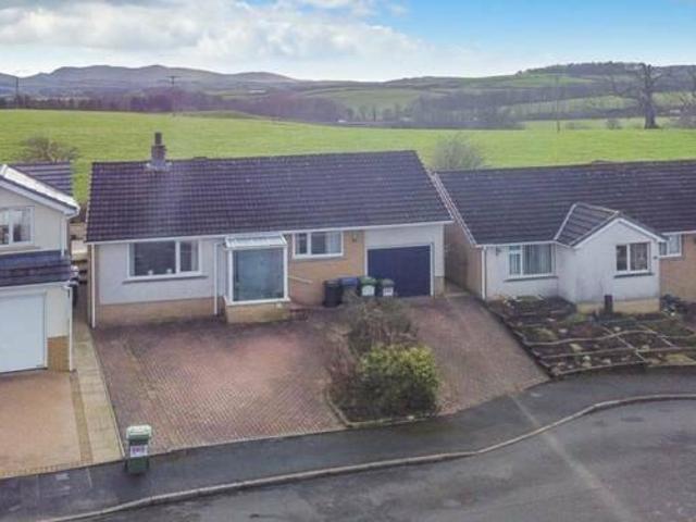 2 bedroom detached bungalow for sale in Greyrigg Avenue Cockermouth CA13