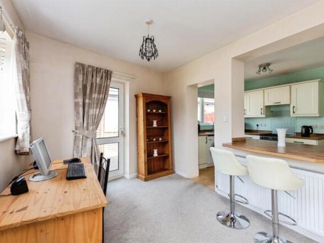 2 bedroom detached bungalow for sale in Daws Avenue, Bournemouth, BH11