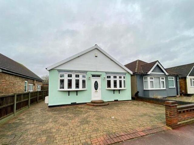2 Bedroom Detached Bungalow For Sale In Dagenham East
