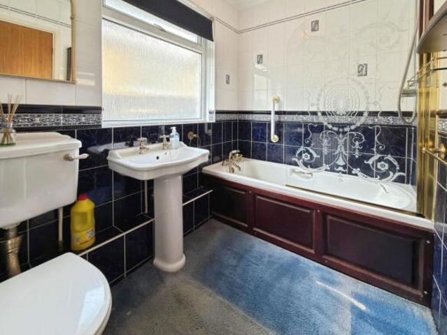 2 bedroom detached bungalow for sale in Dan y Parc, Morriston, Swansea, SA6