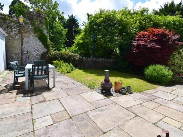2 bedroom detached bungalow for sale in Detached bungalow offered with no chain on Lake Road, Bristol, BS10
