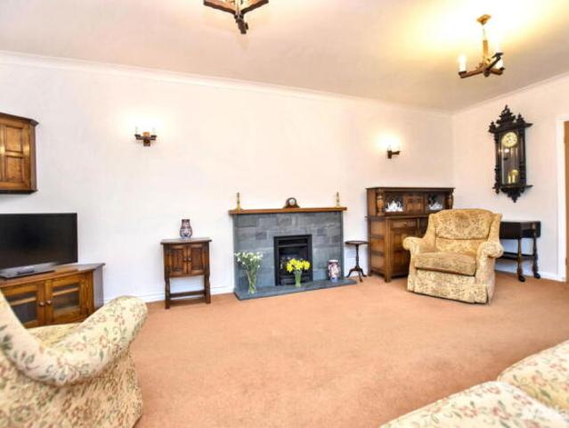 2 bedroom detached bungalow for sale in Dudlow Green Rd, Appleton, WA4
