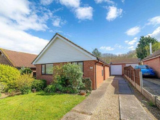 2 Bedroom Detached Bungalow For Sale In Dunkirk