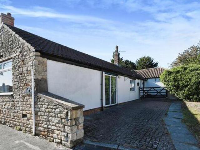 2 Bedroom Detached Bungalow For Sale In Dunston, Lincoln