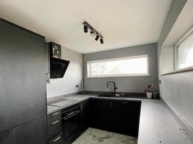 2 Bedroom Detached Bungalow For Sale In Eastbourne, East Sussex