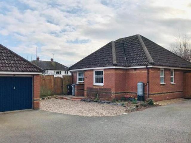 2 Bedroom Detached Bungalow For Sale In Folkingham