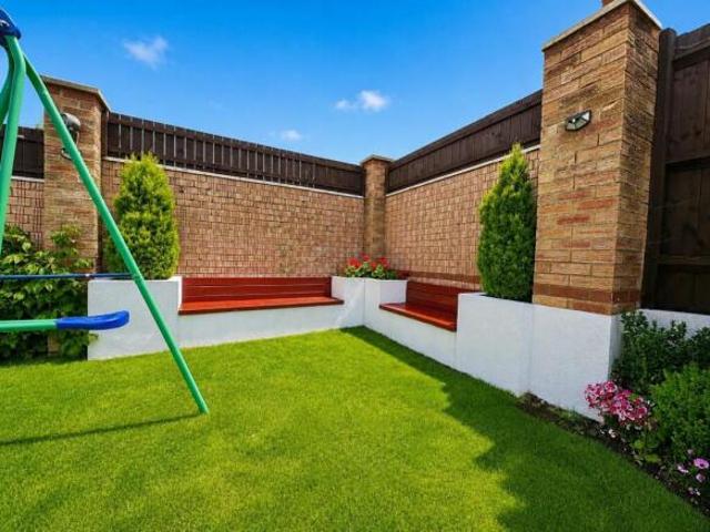 2 bedroom detached bungalow for sale in Falconers Rise, East Hunsbury, Northampton NN4
