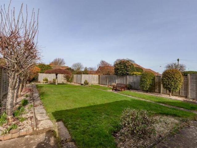 2 bedroom detached bungalow for sale in Keswick Close, Goring By Sea, Worthing, BN12