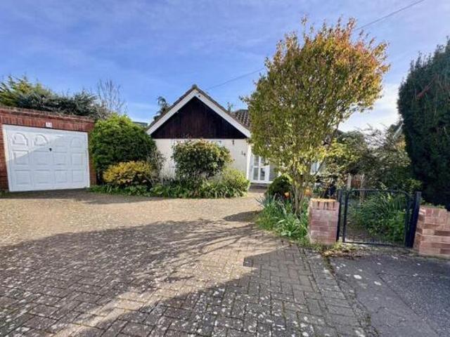 2 Bedroom Detached Bungalow For Sale In Hockley, Essex