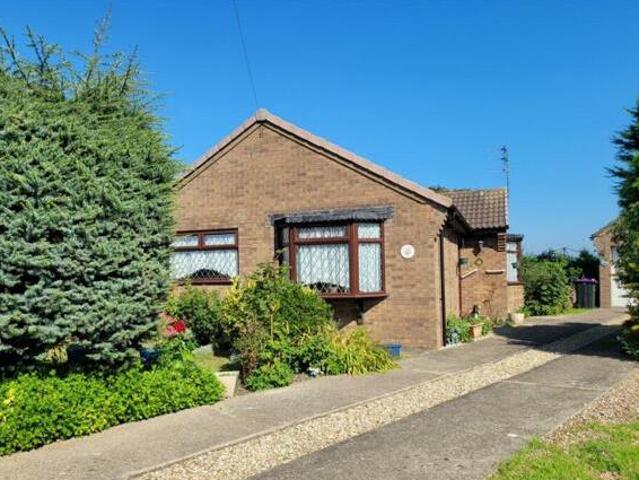 2 Bedroom Detached Bungalow For Sale In Hogsthorpe, Skegness