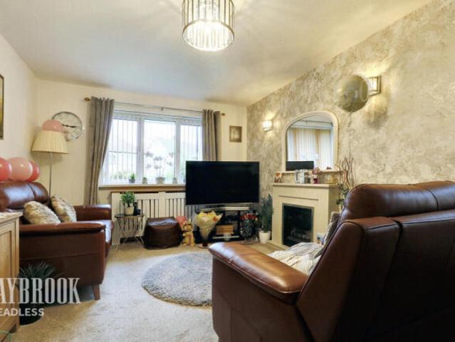 2 bedroom detached bungalow for sale in Hollinsend Road, Sheffield, S12